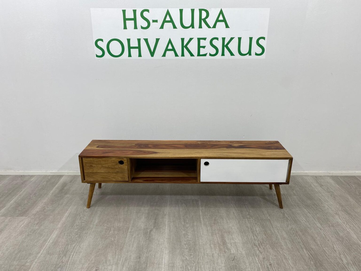 VARATTU Ikea TV-Taso 120 X 42 - Sohvakeskus | HS-Aura Oy