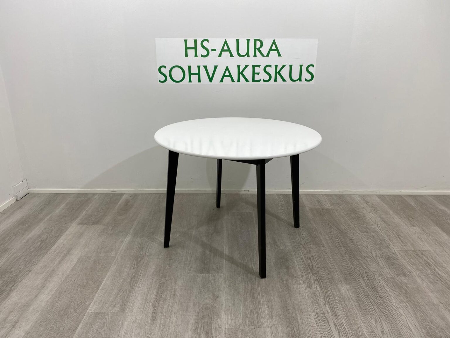 VARATTU Ikea TV-Taso 120 X 42 - Sohvakeskus | HS-Aura Oy